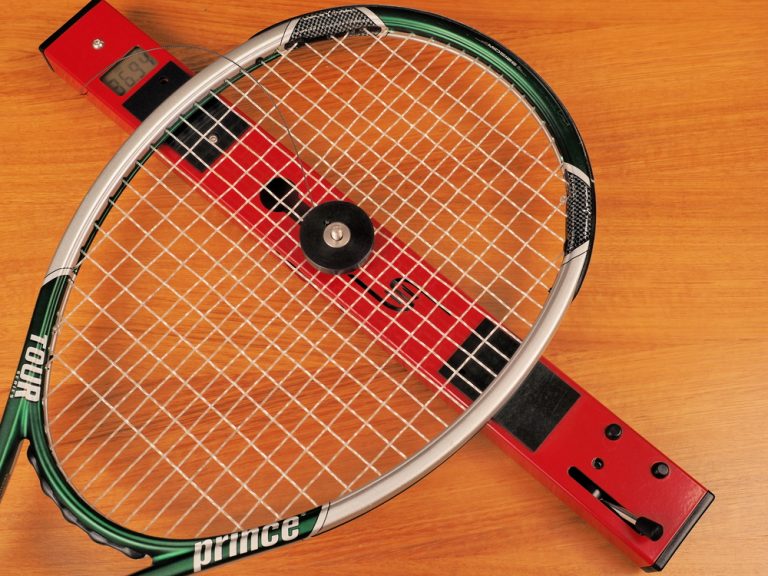 What Is The Difference Between Open Vs Closed String Pattern? - Tennis Hold
